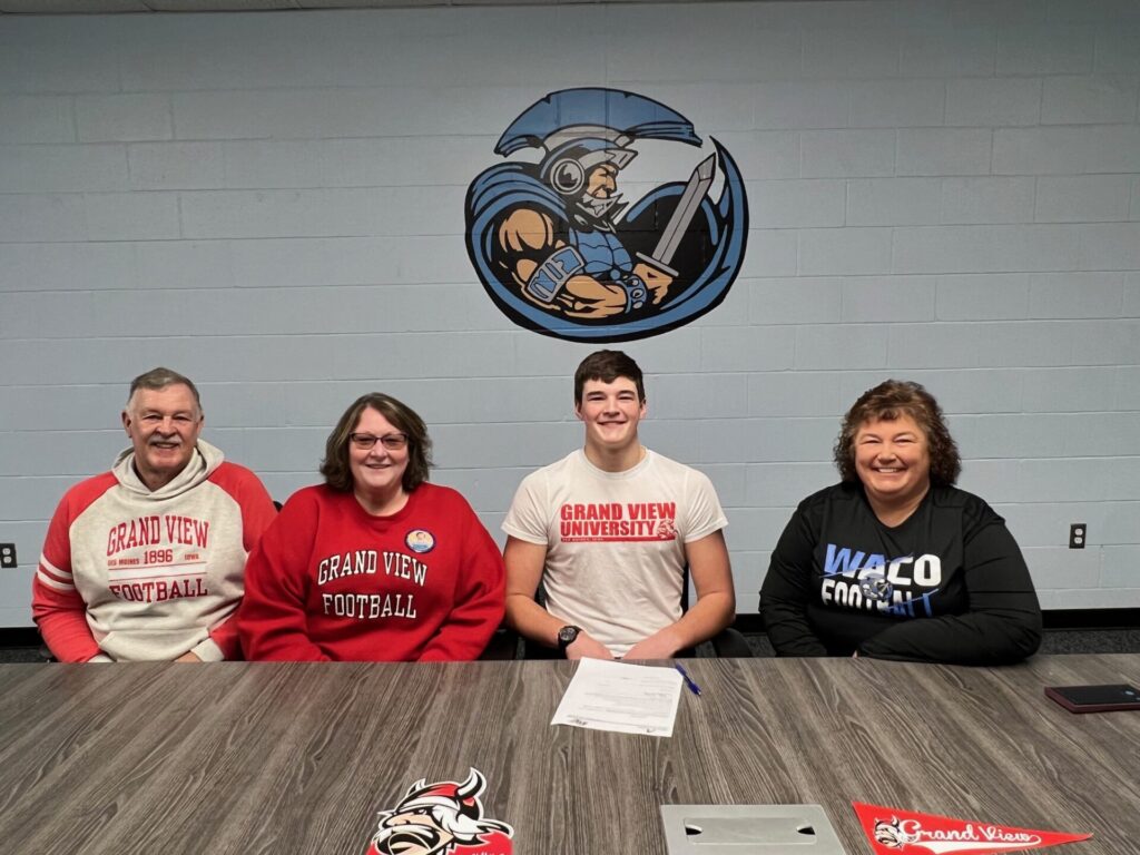 WACO's Colton Leichty Signs Letter of Intent to Play Football at Grand ...
