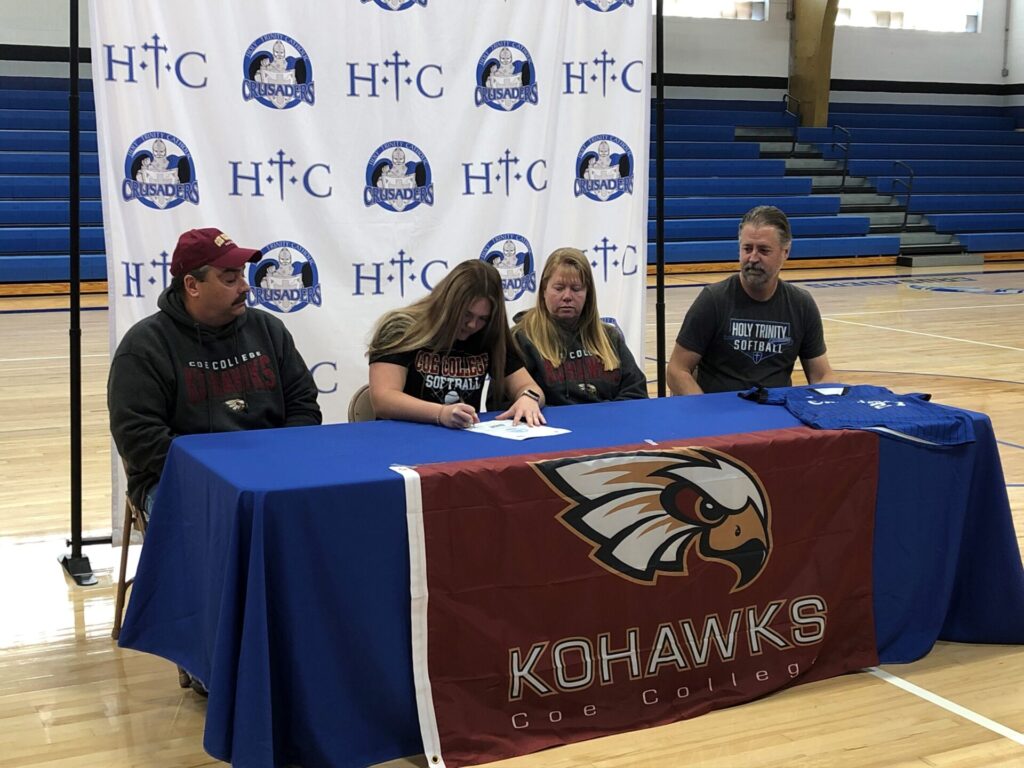 Holy Trinity Catholic's Emily Ross Picks Coe College to Continue Her ...