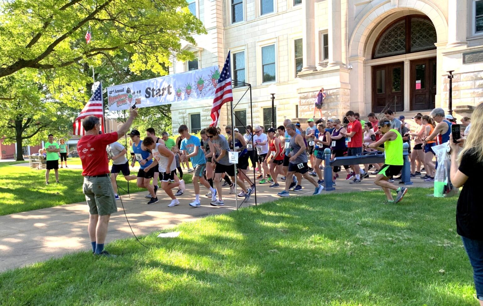 46th Strawberry Strut in Carthage Set For Saturday, June 7th – KILJ Radio
