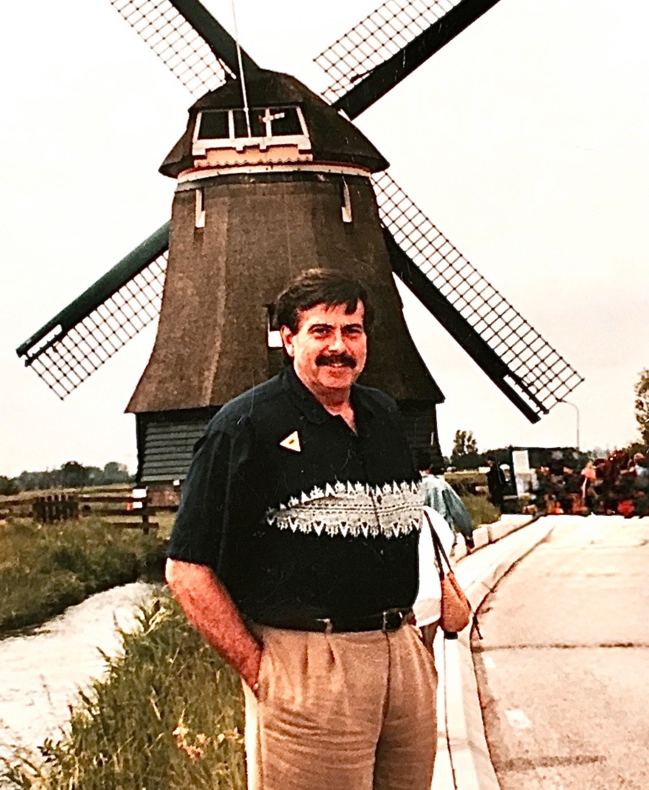 Robert V. Hays - KILJ Radio - Latest News from Mt. Pleasant, Fairfield ...